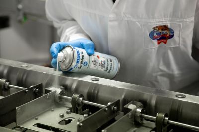 with WEICON Spray-on Grease H1